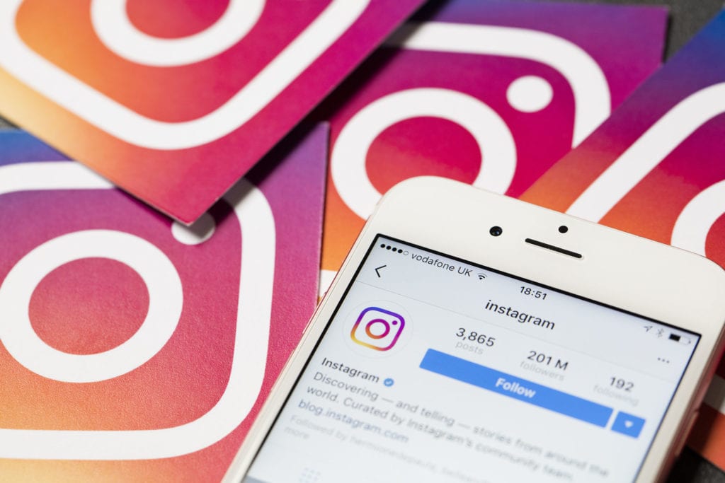Instagram para médicos: 7 dicas para impulsionar seu perfil - Universo DOC